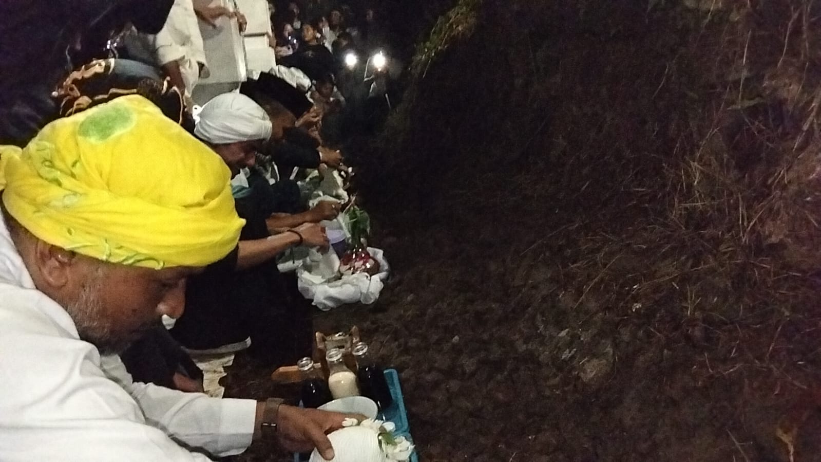 Ambik Tanah, Ritual Sakral Tabut Bengkulu Sebagai Simbol Pengingat ...