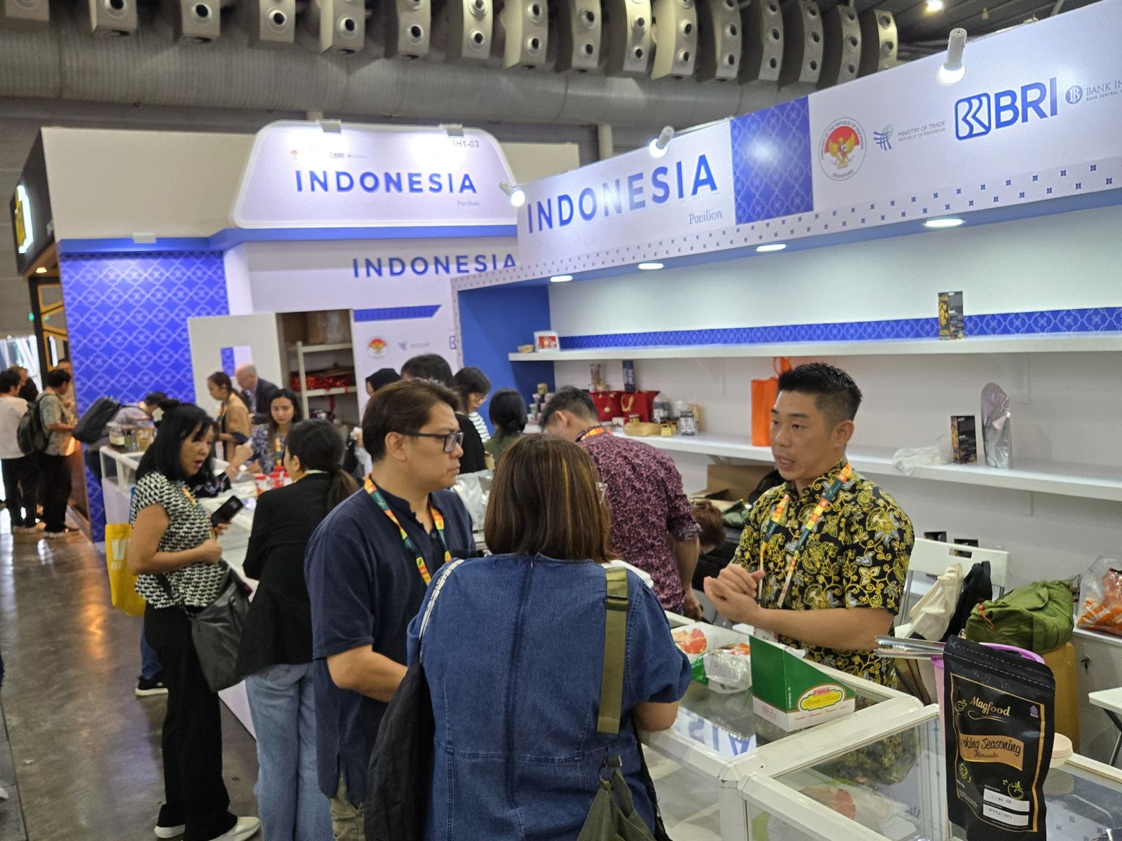 Dorong UMKM Go Global, BRI Bawa UMKM Binaan Ikuti Pameran Internasional FHA-Food & Beverage 2025 ...
